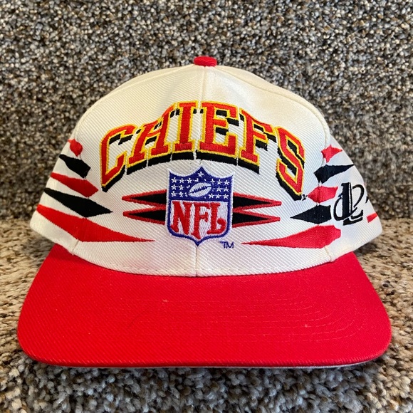 Logo Athletic | Accessories | Vintage 9s Kansas City Chiefs Logo ...